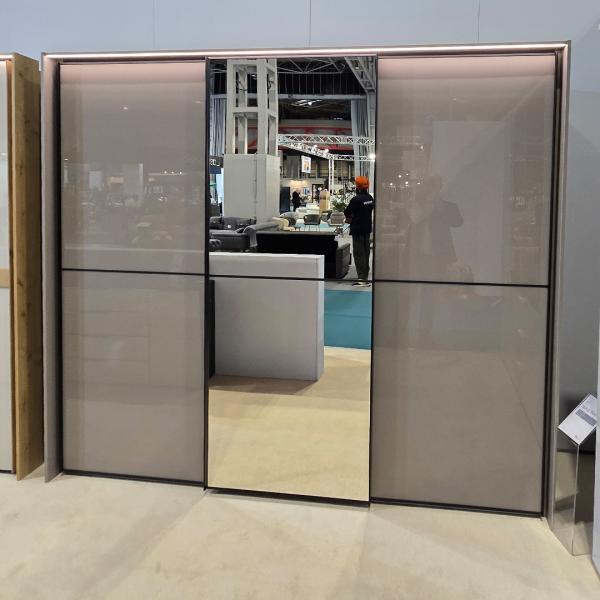 Scale Duo 3 Sliding Door Robe & Accessories | Magnum Furniture